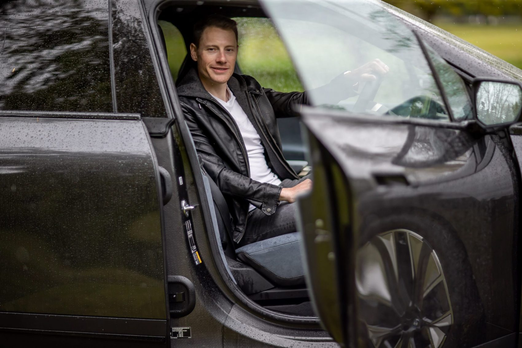 SAM BENNETT: DRIVEN BY PASSION. | Discover BMW